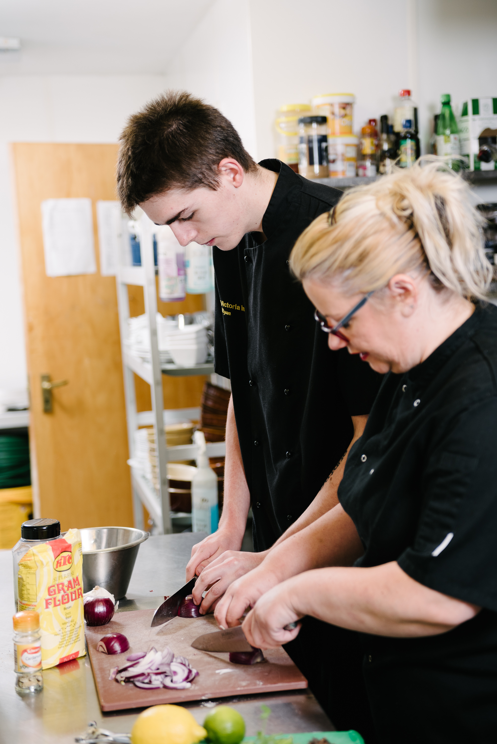 Join our team – Roche restaurant and pub